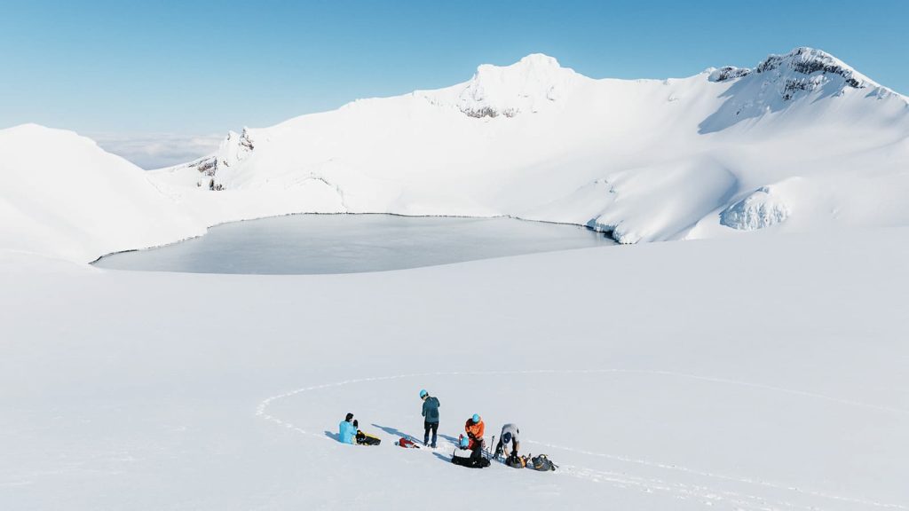 Private Mt Ruapehu Summit Plateau Guided Walk - Adrift Tongariro